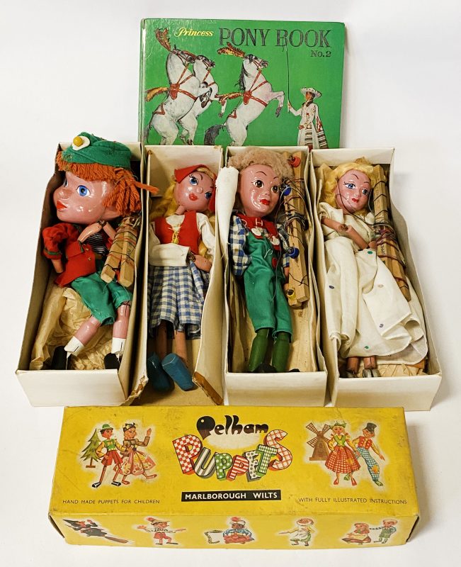 4 EARLY BOXED PELHAM PUPPETS INC. ''TORCHY THE BATTERY BOY ...