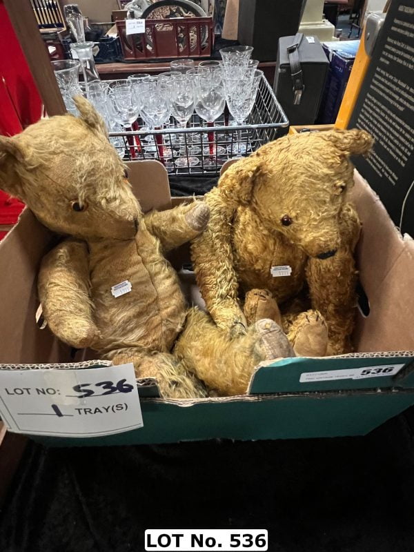 TWO VINTAGE TEDDY BEARS - Southgate Auction Rooms