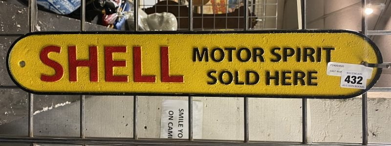CAST IRON SHELL SIGN - Southgate Auction Rooms