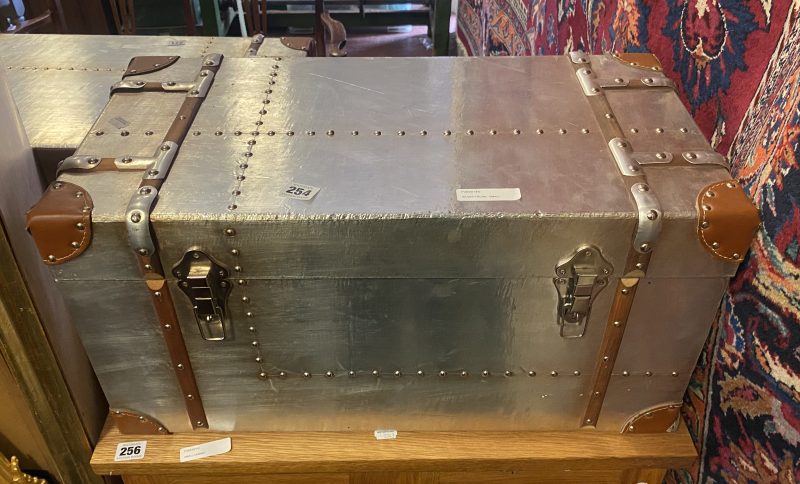 SILVER TRUNK - SMALL - Southgate Auction Rooms
