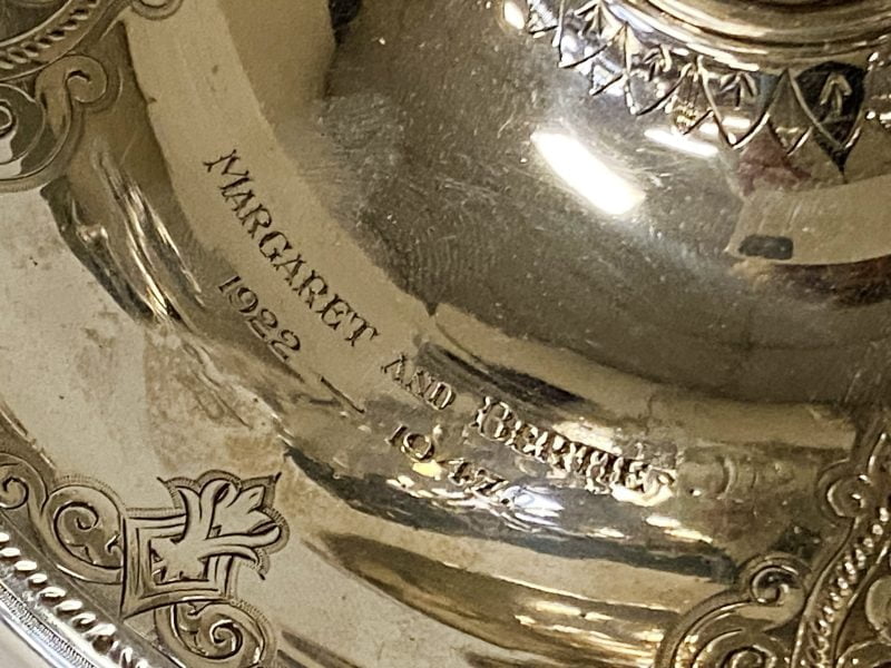HM SILVER INKWELL - APPROX 13.3 OZ - Southgate Auction Rooms