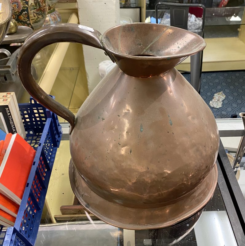 LARGE COPPER WATER JUG - EARLY - SIGNED V.R - Southgate Auction Rooms