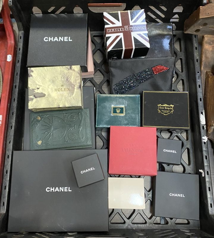 2 X COLLECTION OF DESIGNER BOXES - Southgate Auction Rooms