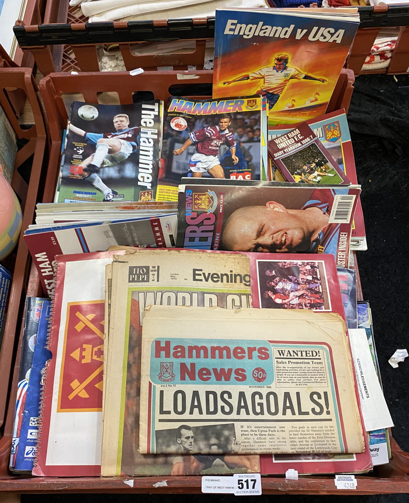 TRAY OF WEST HAM MEMORABILIA - Southgate Auction Rooms