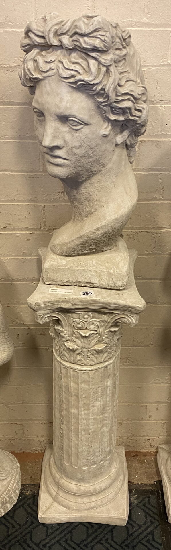 CAESAR BUST ON LARGE CORINTHIAN COLUMN - Southgate Auction Rooms