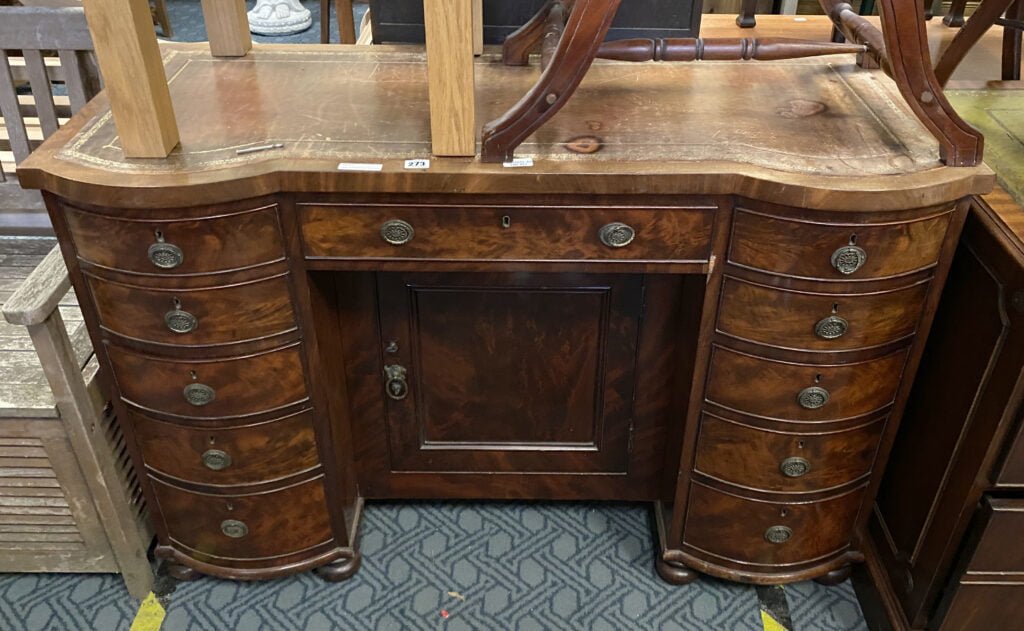 NINE DRAWER BREAKFRONT DESK - Southgate Auction Rooms