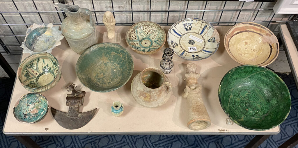 QTY OF ORIENTAL & CERAMIC ITEMS METAL AXE HEAD & SYRIAN GLASS ...