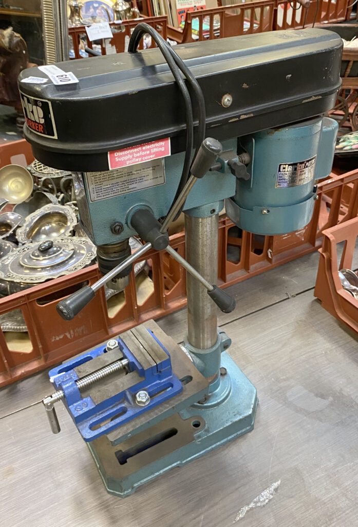 CLARKE PILLAR DRIVE - Southgate Auction Rooms