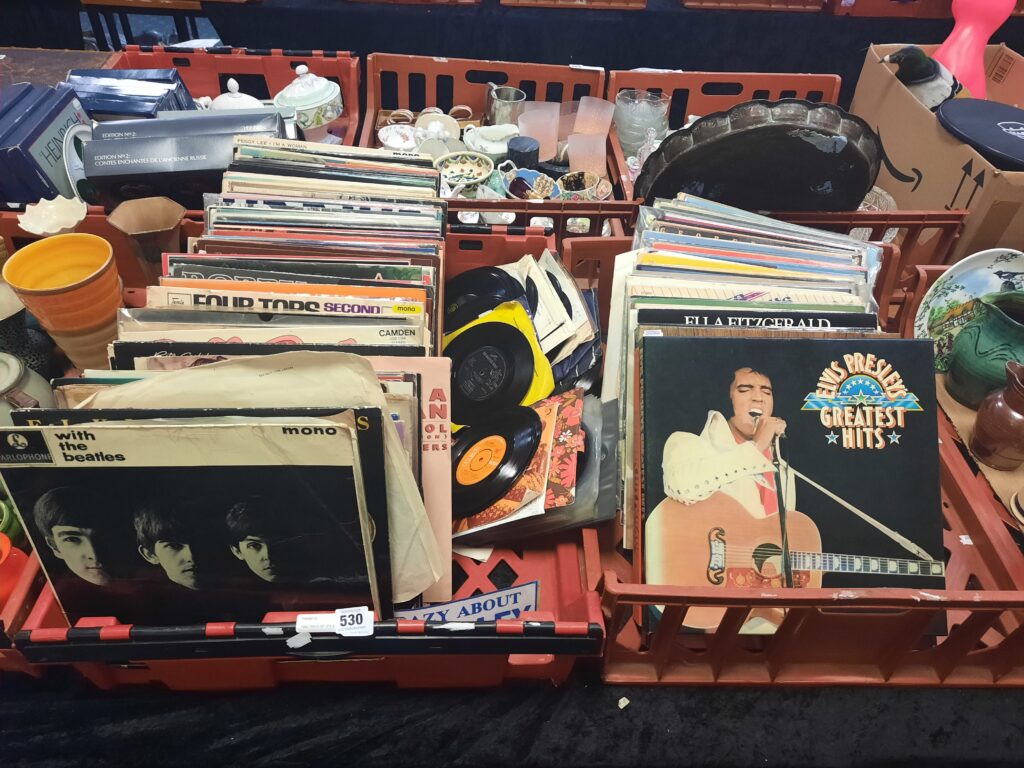 TWO TRAYS OF LP'S & 45'S - Southgate Auction Rooms
