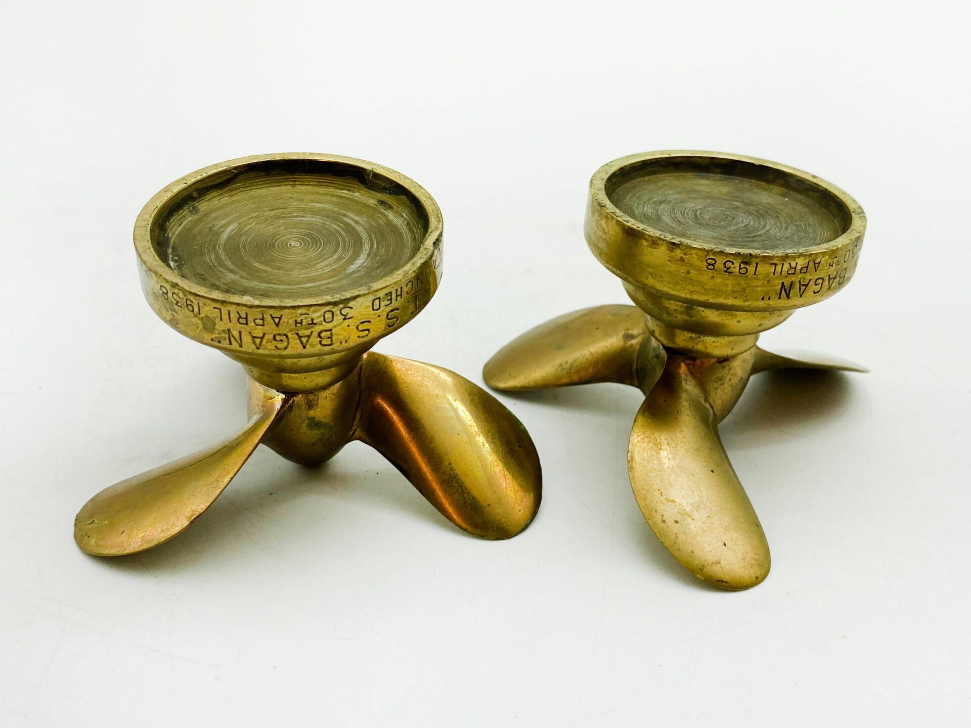 PAIR OF BRASS SHIP PROPELLER CAPS DESK PAPERWEIGHTS - Southgate Auction ...