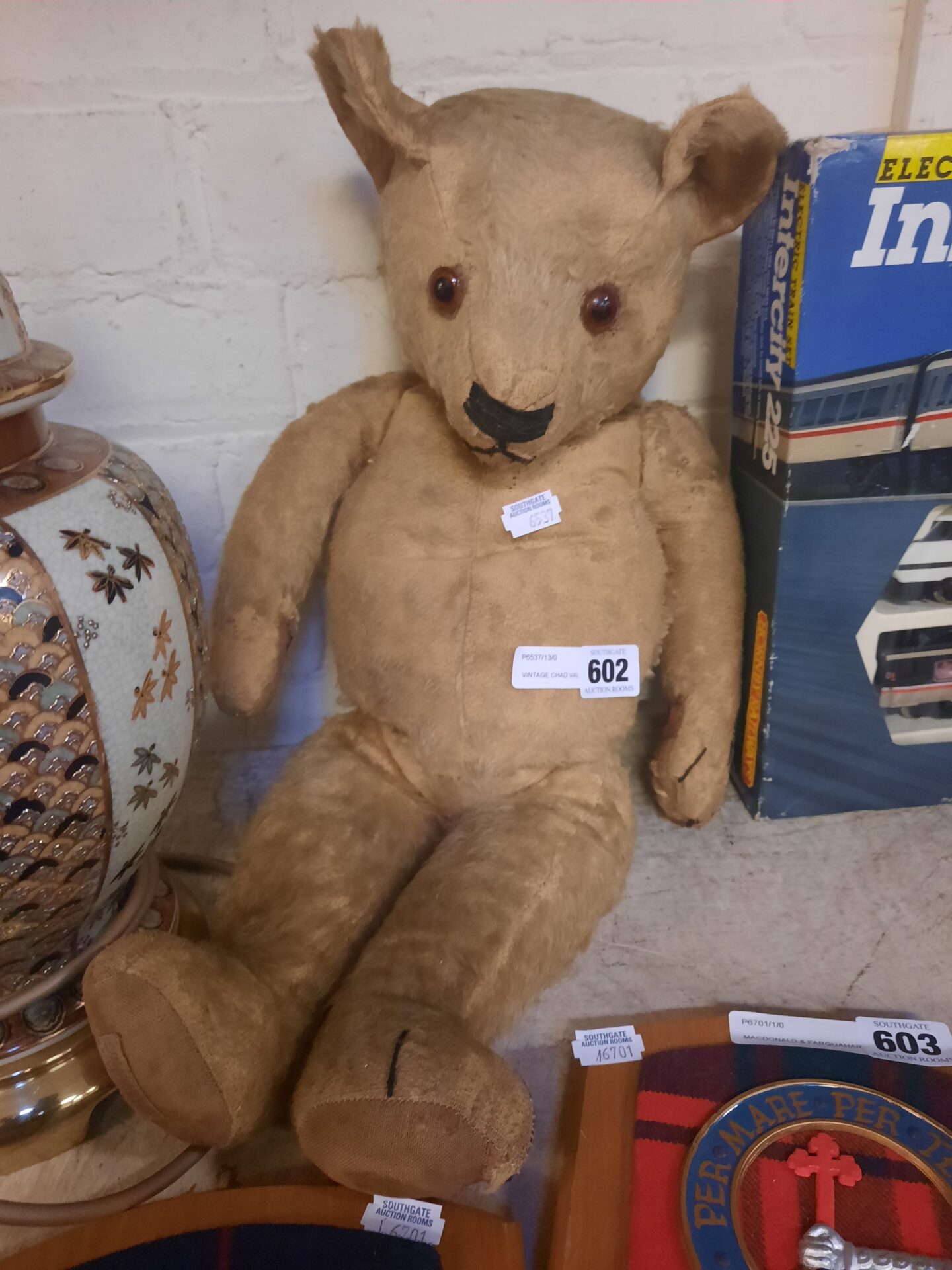 VINTAGE CHAD VALLEY TEDDY BEAR - Southgate Auction Rooms