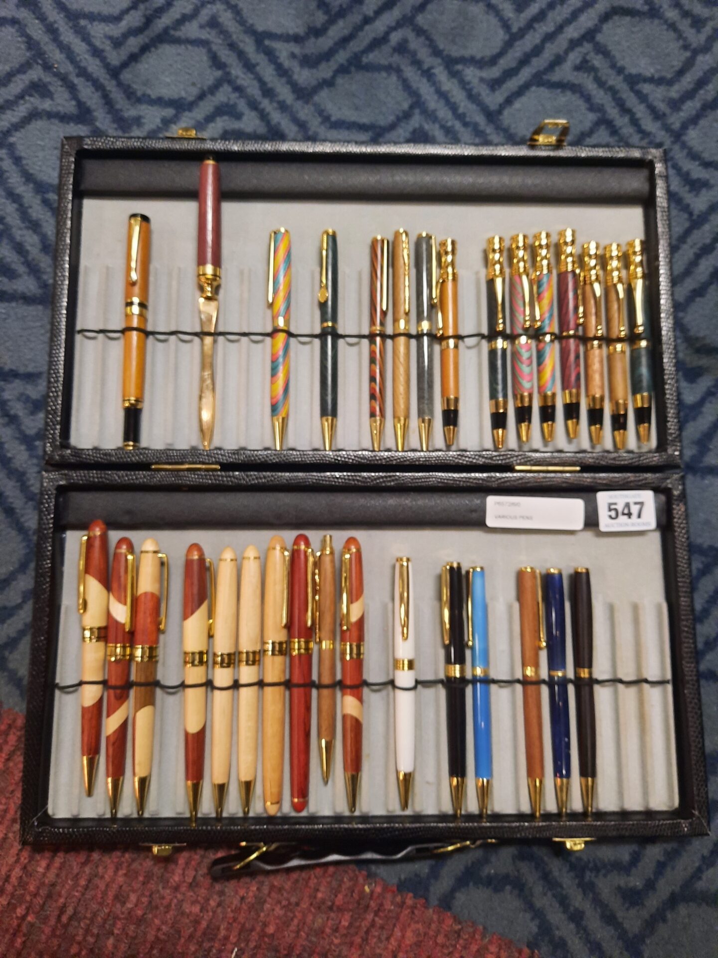 VARIOUS PENS - Southgate Auction Rooms