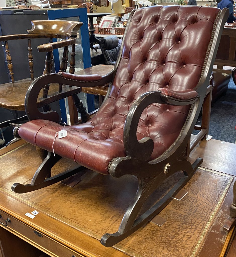RED LEATHER BUTTON BACK ROCKING CHAIR - Southgate Auction Rooms