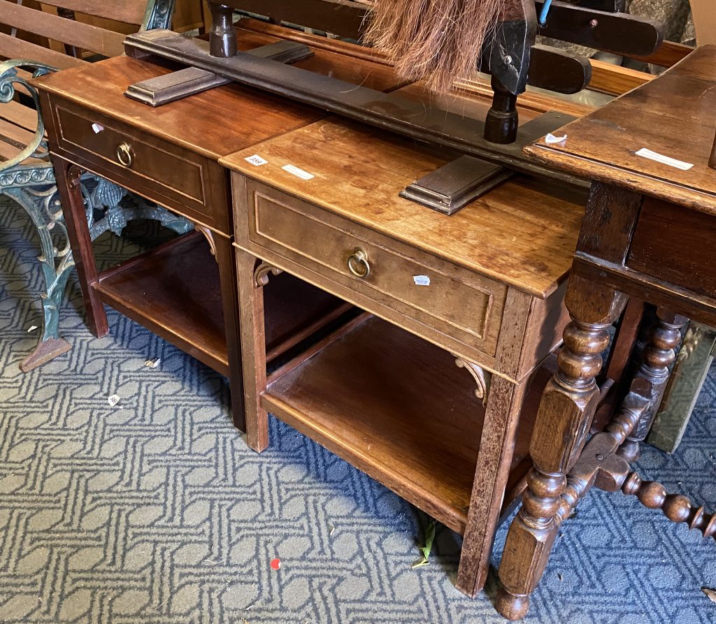 PAIR OF SIDE TABLES WITH DRAWER - Southgate Auction Rooms