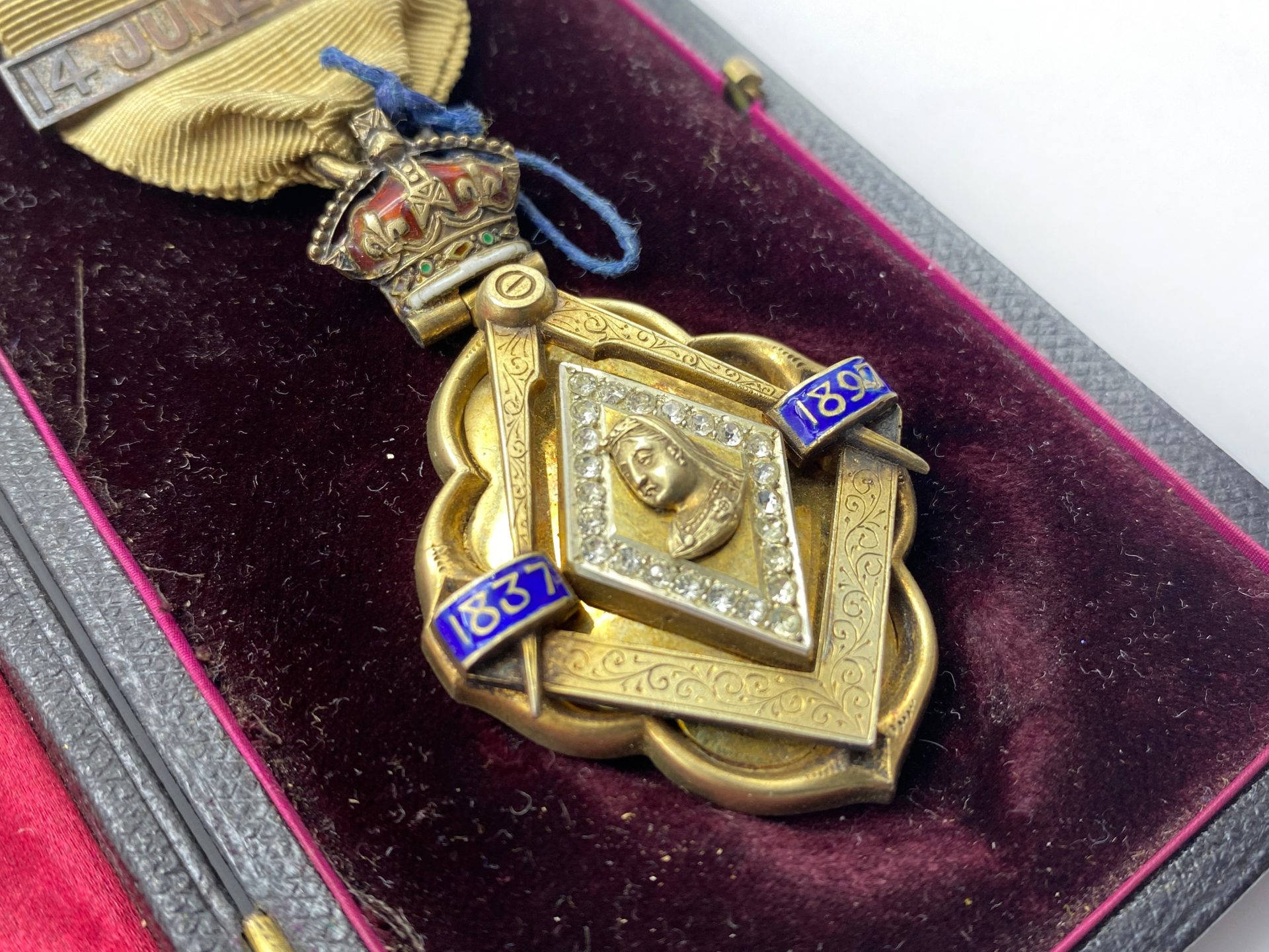 SIX CASED MASONIC MEDALS - Southgate Auction Rooms