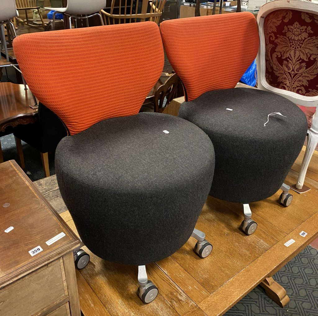 2 ORANGEBOX CHAIRS - Southgate Auction Rooms