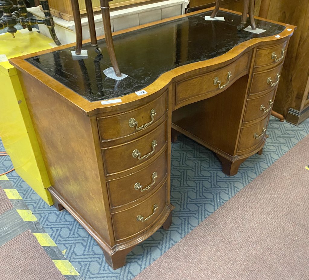 BREAKFRONT DESK - Southgate Auction Rooms