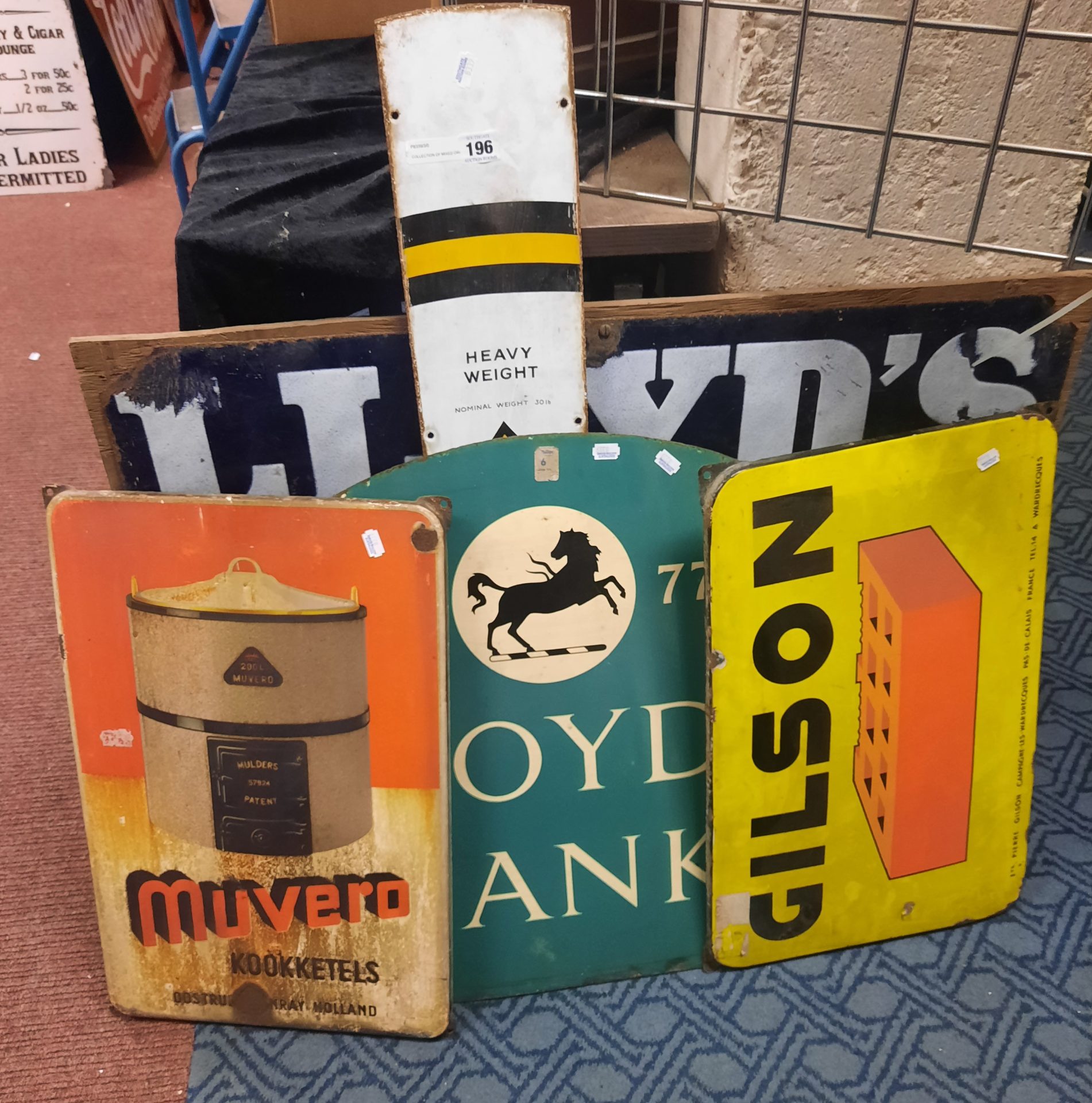 COLLECTION OF MIXED ORIGINAL METAL SIGNS TO INCLUDE GILSON, LLOYDS BANK ...
