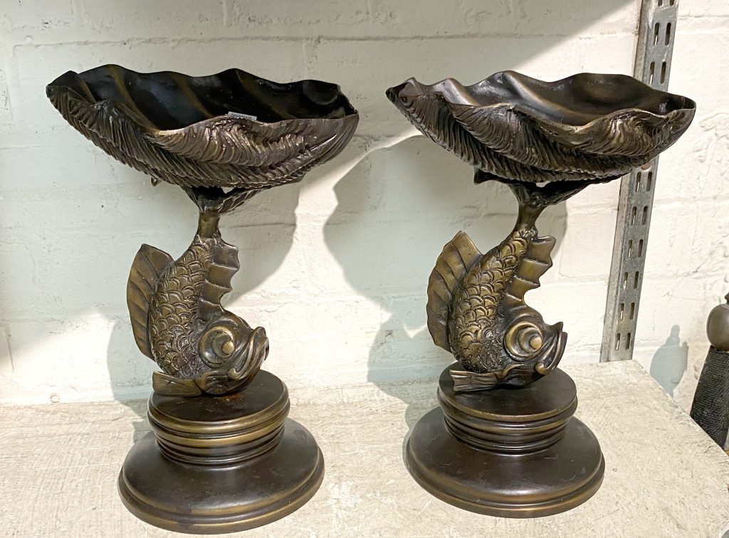 PAIR OF BRONZE CLAM SHELLS 29CMS (H) APPROX - Southgate Auction Rooms