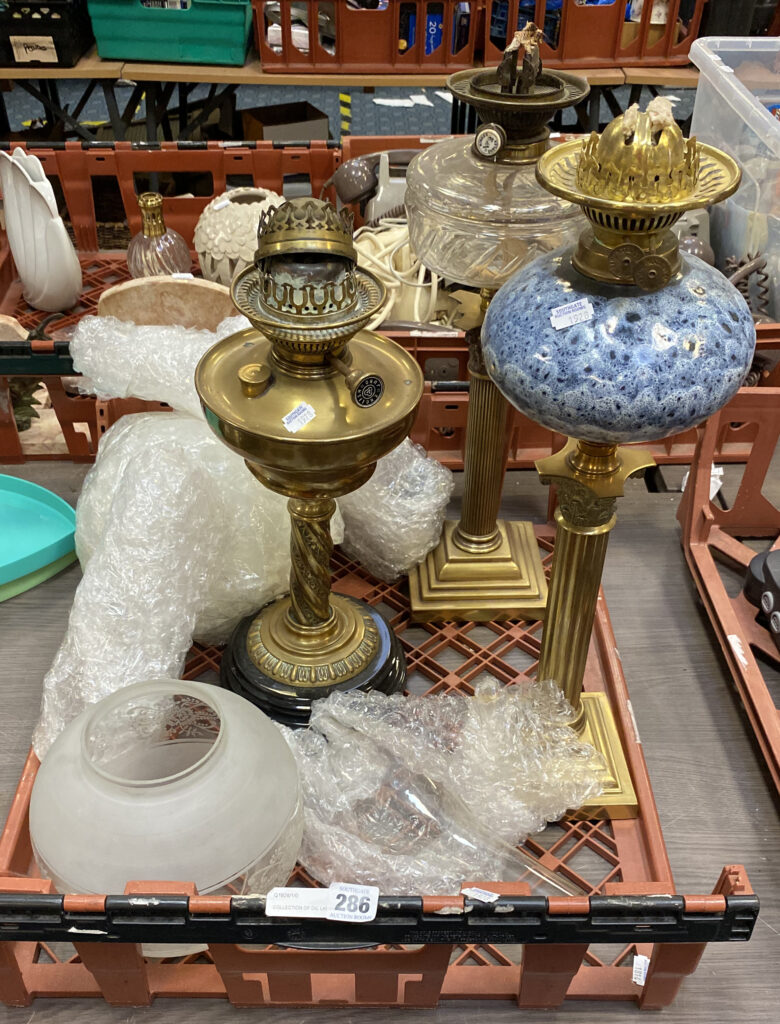 COLLECTION OF OIL LAMPS WITH GLASS SHADES & FLUTES - Southgate Auction ...
