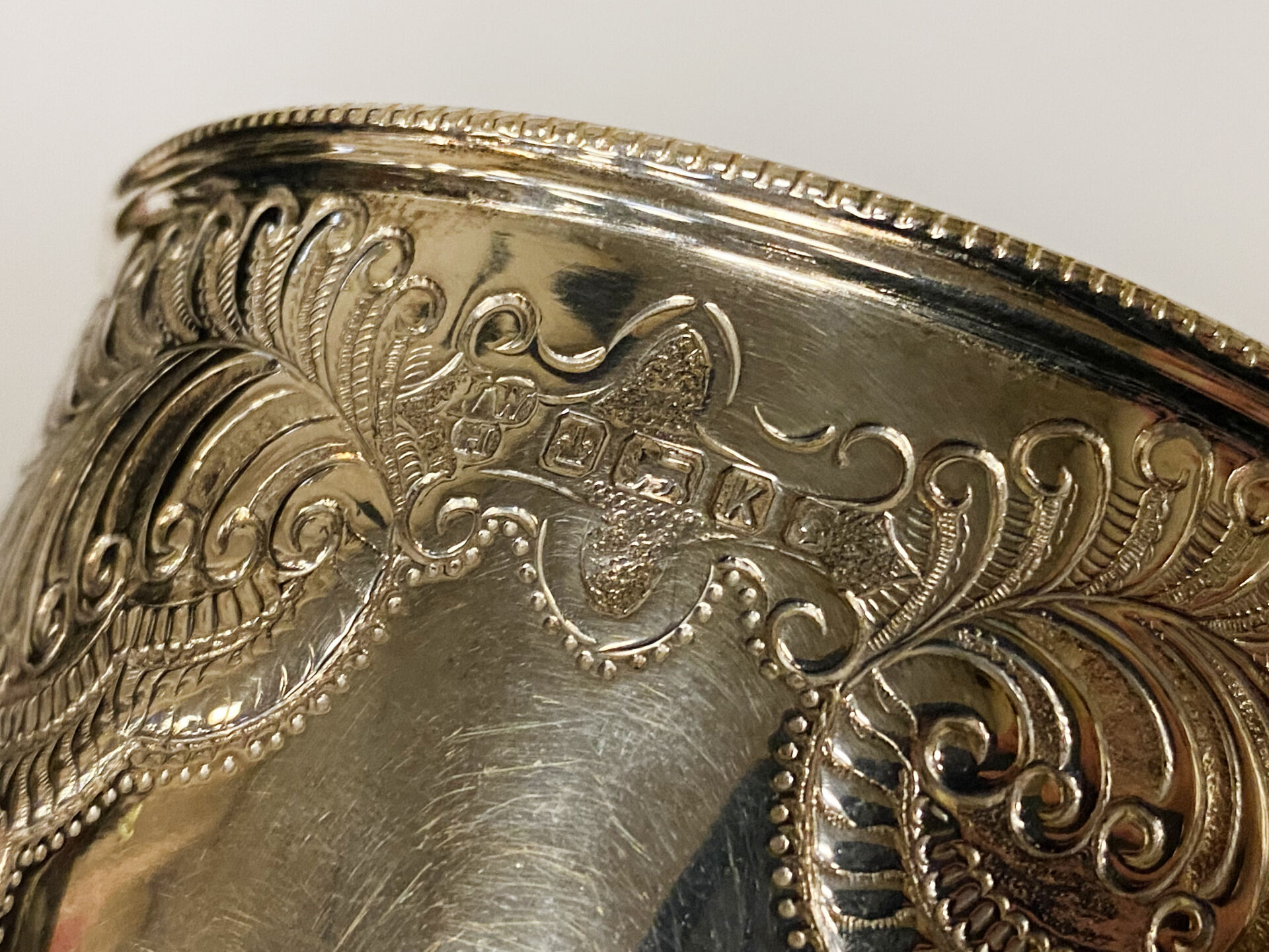 HM SILVER GOBLET 288 GRAMS APPROX - Southgate Auction Rooms