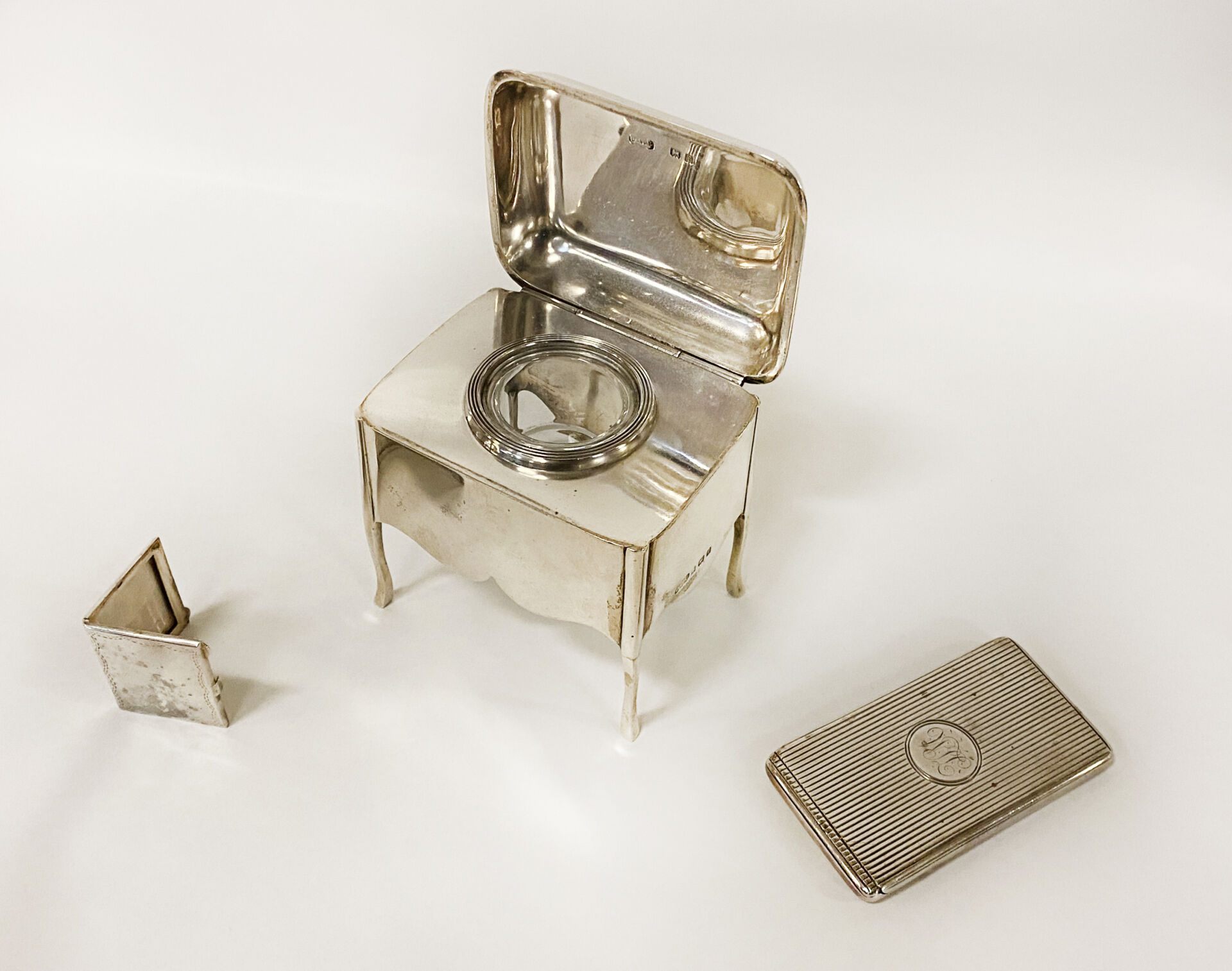 HM SILVER INKWELL WITH TWO SILVER CASES - 242 GRAMS APPROX - Southgate ...