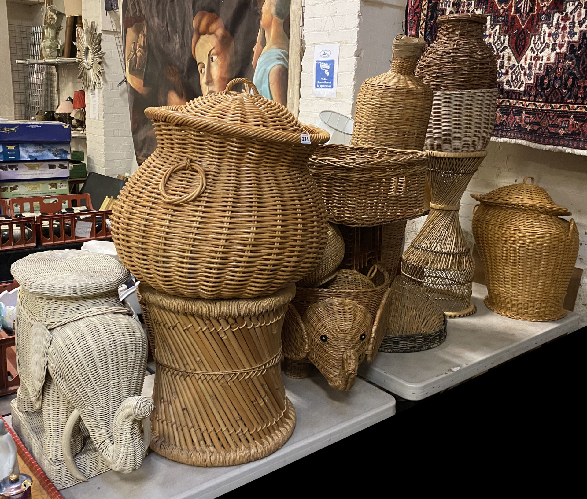 LARGE COLLECTION OF WICKER ITEMS - Southgate Auction Rooms