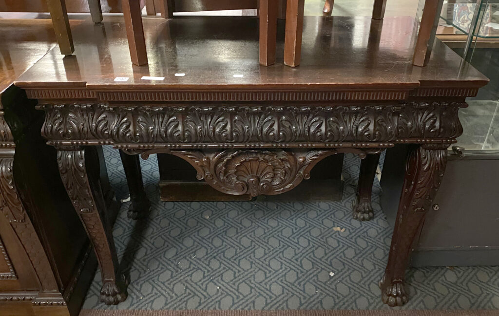 BREAKFRONT CARVED HALL TABLE WITH DRAWERS - Southgate Auction Rooms