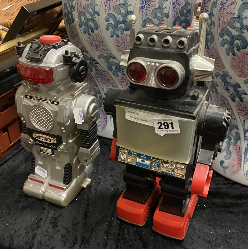 TWO 1980'S ROBOTS - Southgate Auction Rooms