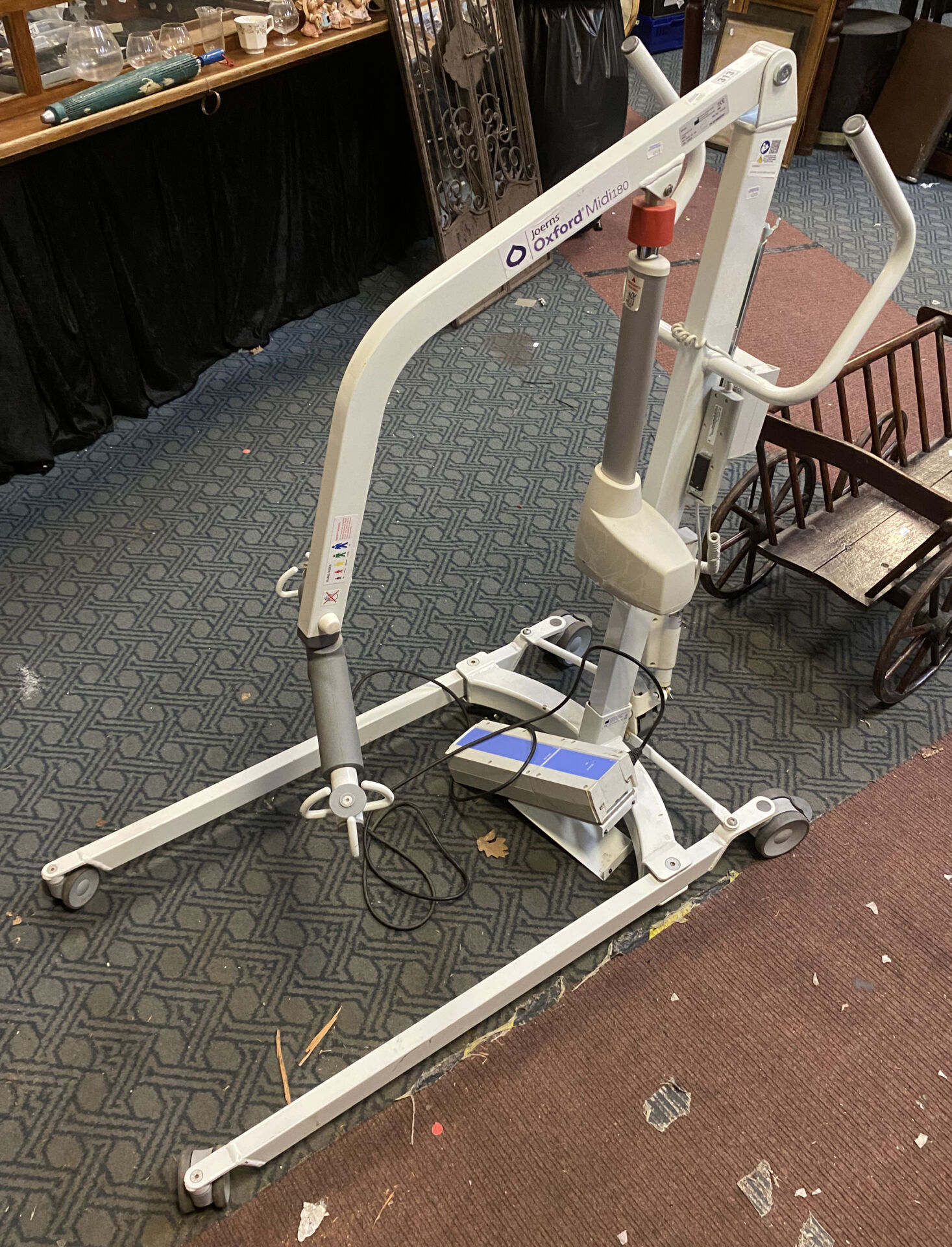 JOERNS OXFORD MIDI 180 HYDRAULIC HOIST WITH SMART BUTTON - Southgate ...