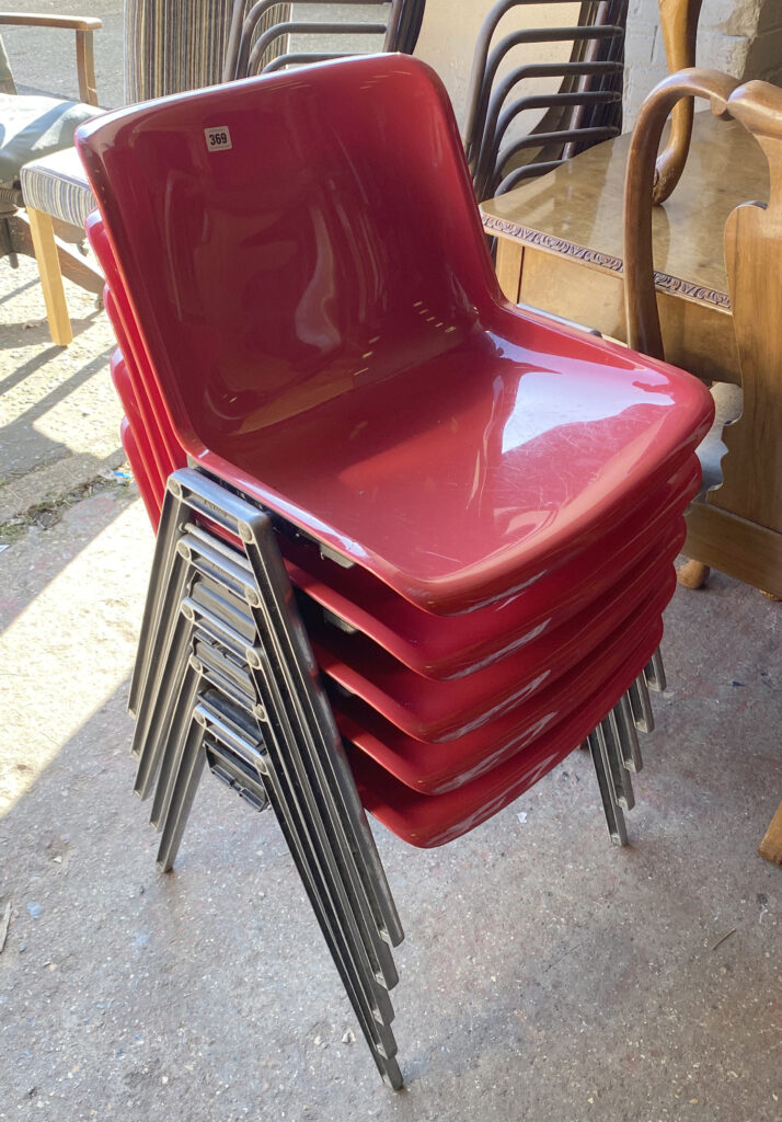 5 RED STACKING CHAIRS - Southgate Auction Rooms
