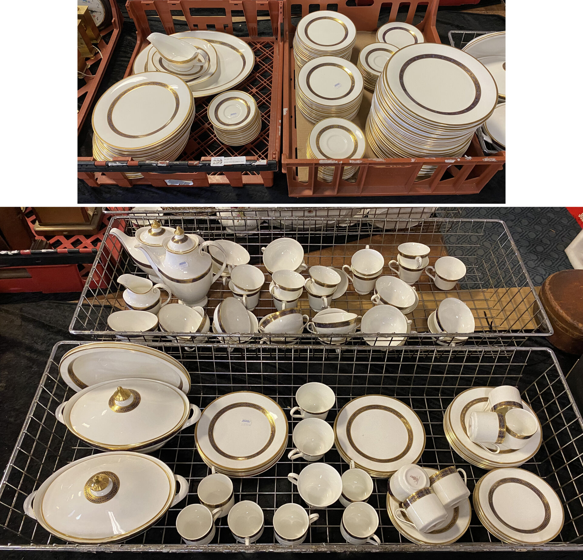 ROYAL DOULTON DINNER & TEA SERVICE - Southgate Auction Rooms