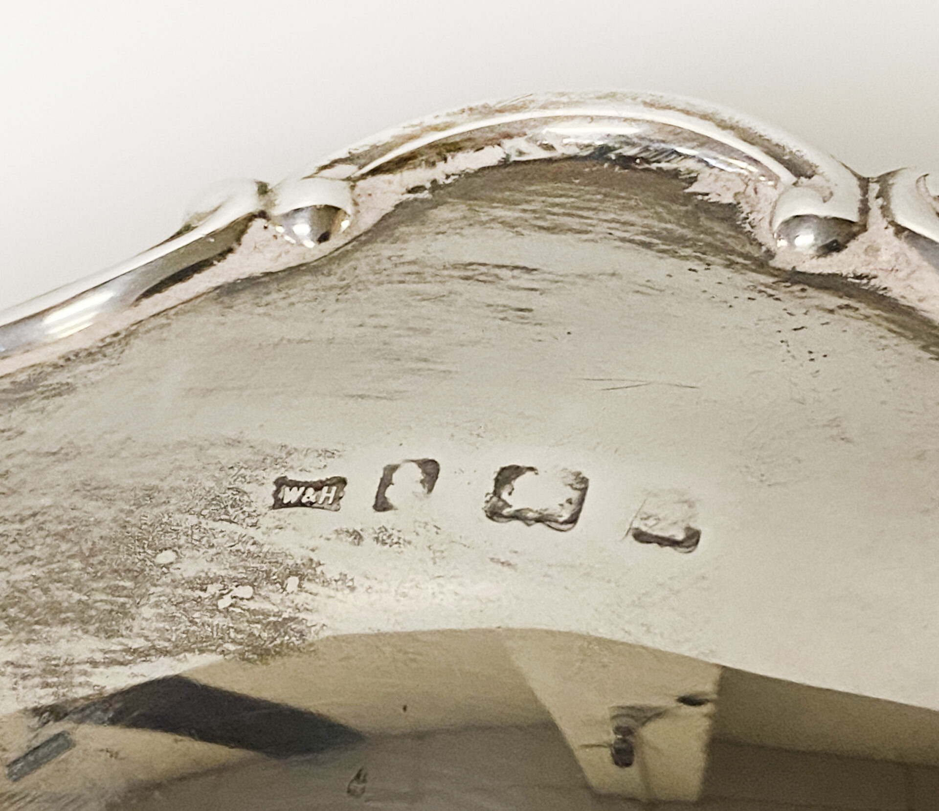 HM SILVER PUNCH BOWL - APPROX 1564 GRAMS - 27CMS (H) APPROX - Southgate ...