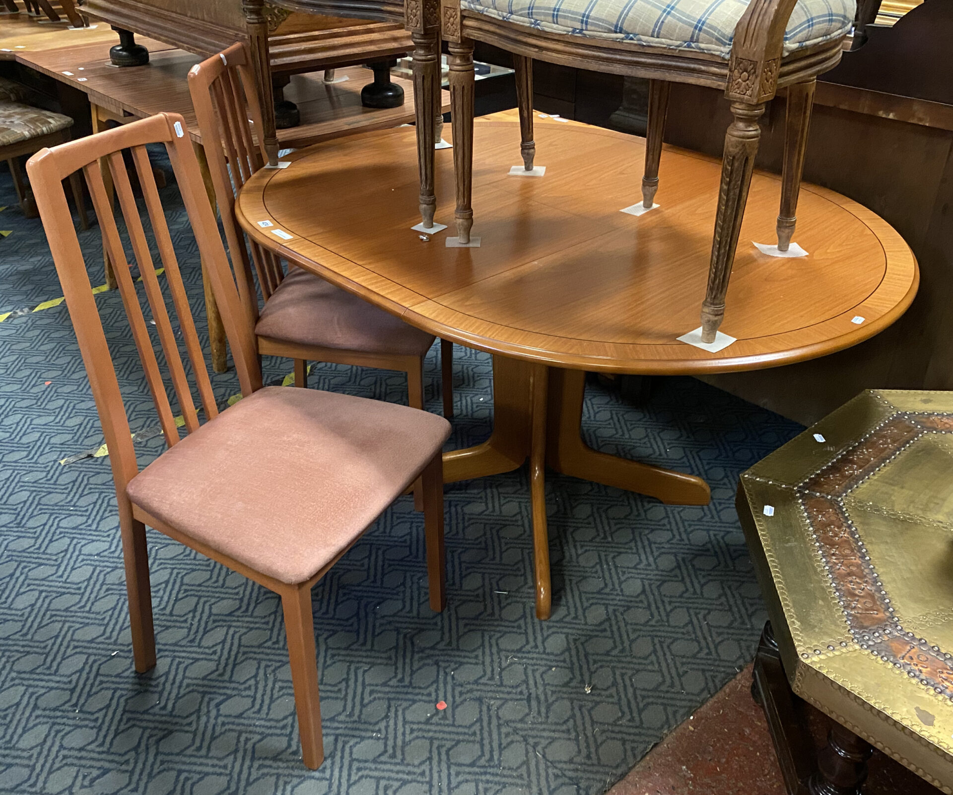 MORRIS OF GLASGOW DINING TABLE & 2 CHAIRS - Southgate Auction Rooms