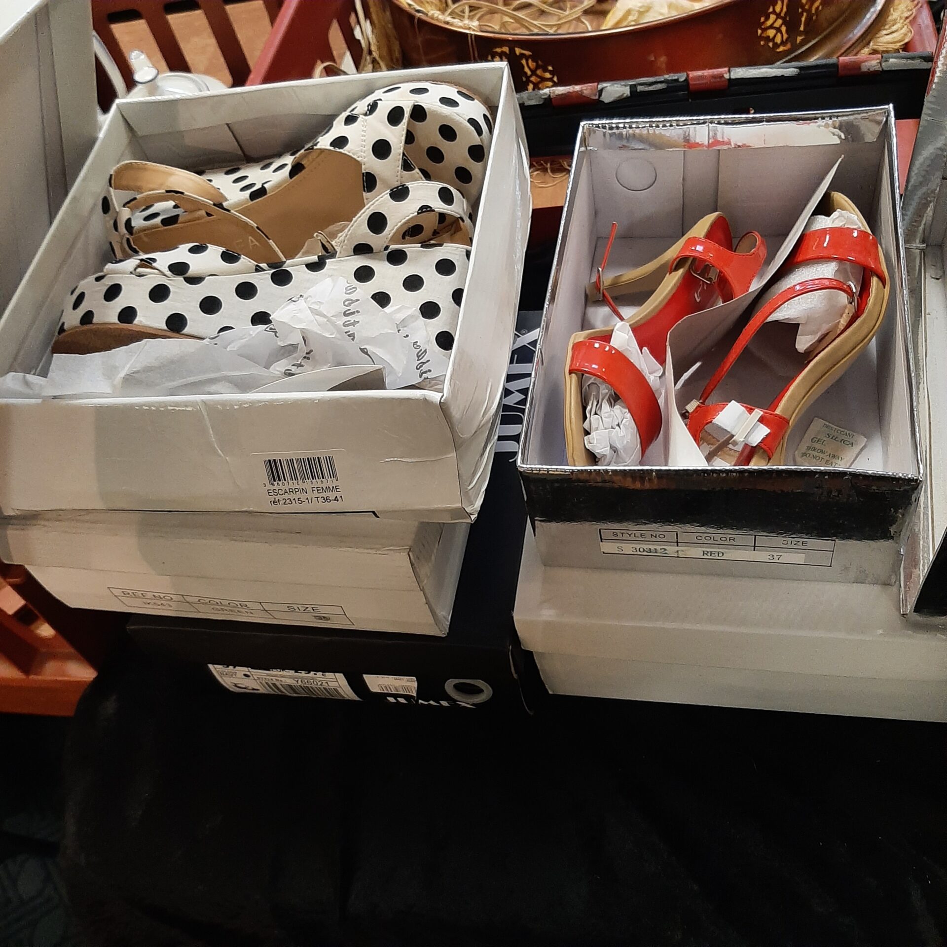 FIVE PAIRS OF BOXED LADIES SHOES - Southgate Auction Rooms
