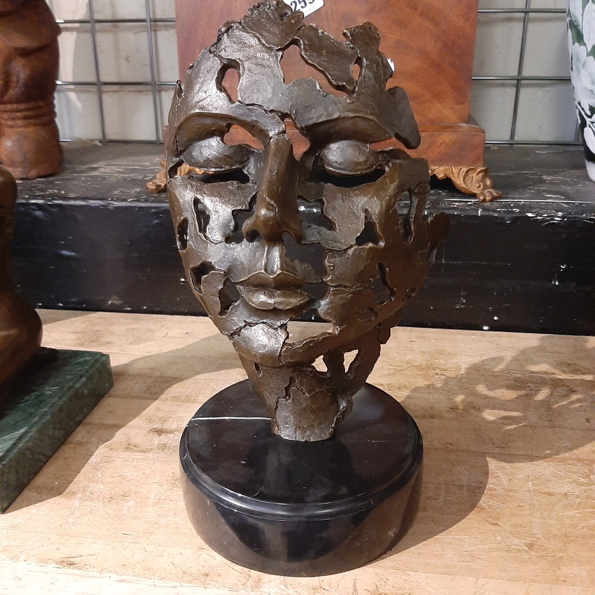 BRONZE ABSTRACT FACE 25.5CMS (H) APPROX - Southgate Auction Rooms