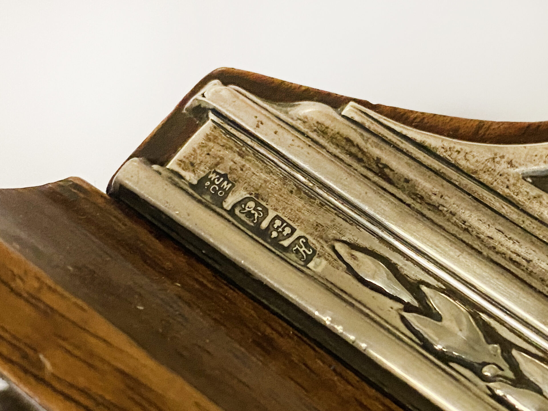 CHESTER HALLMARK SILVER CLOCK - Southgate Auction Rooms