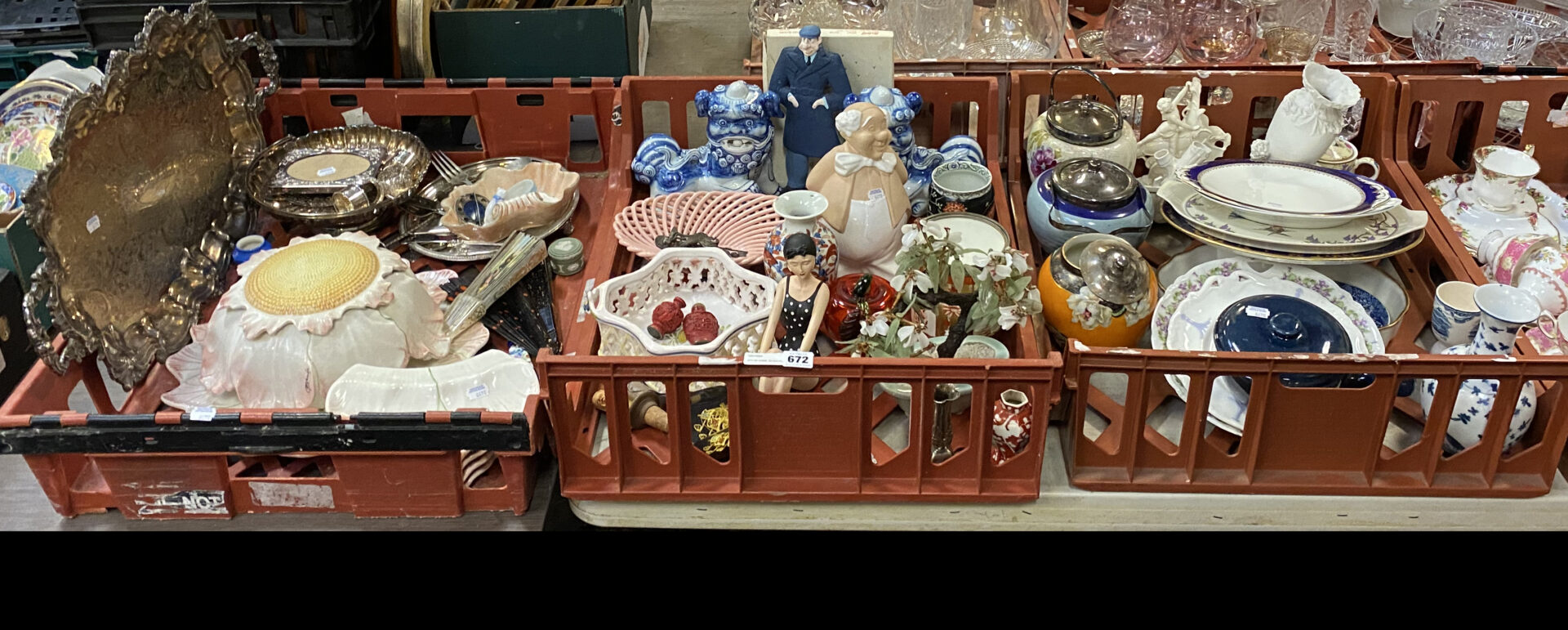 QTY OF CHINA, SILVER PLATE & BRIC A BRAC - Southgate Auction Rooms