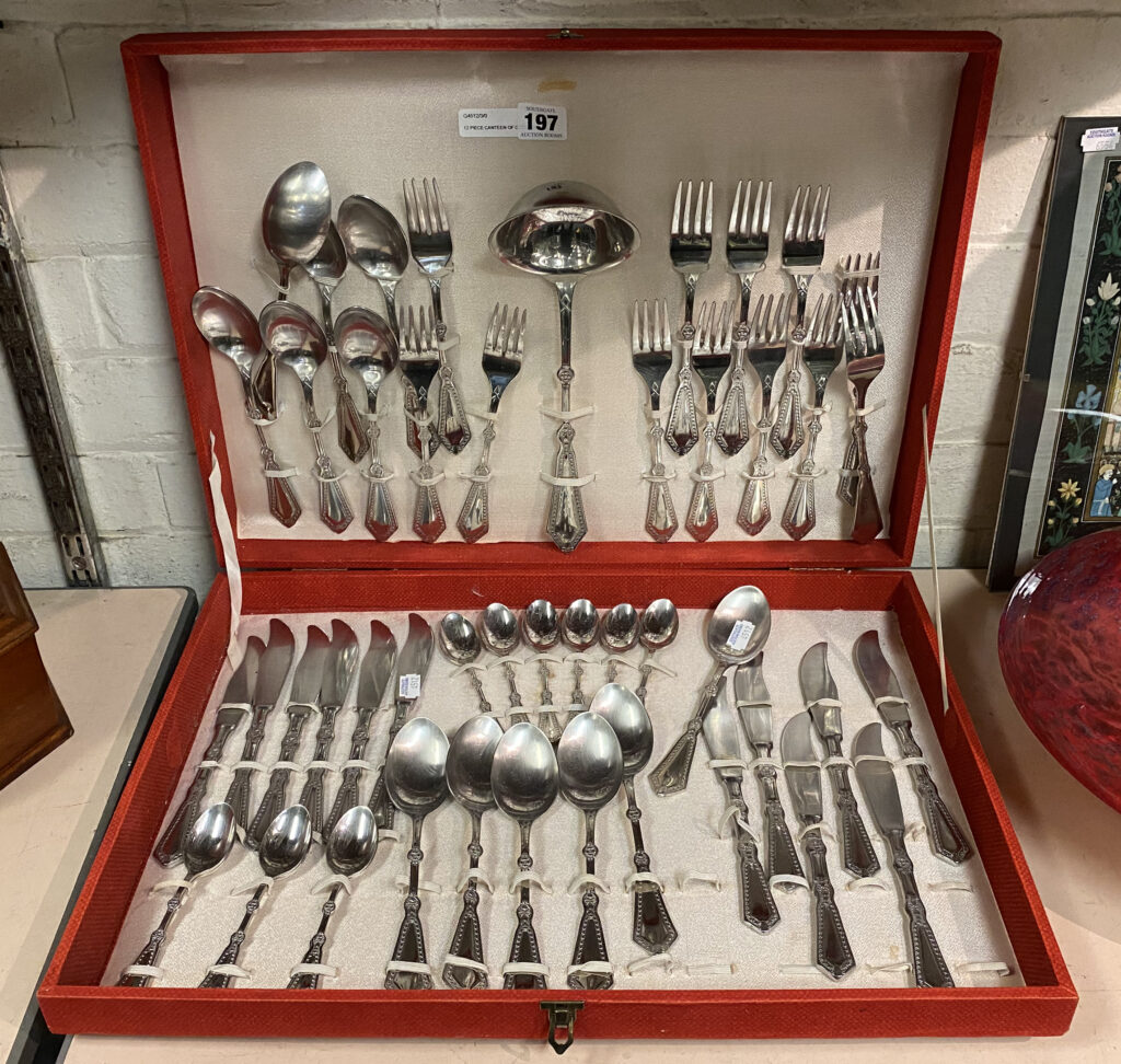 12 PIECE CANTEEN OF CUTLERY - GOTTINGHEN - Southgate Auction Rooms