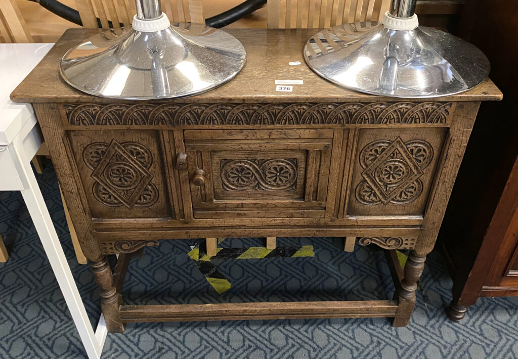 ARTS & CRAFTS HALL CABINET - Southgate Auction Rooms