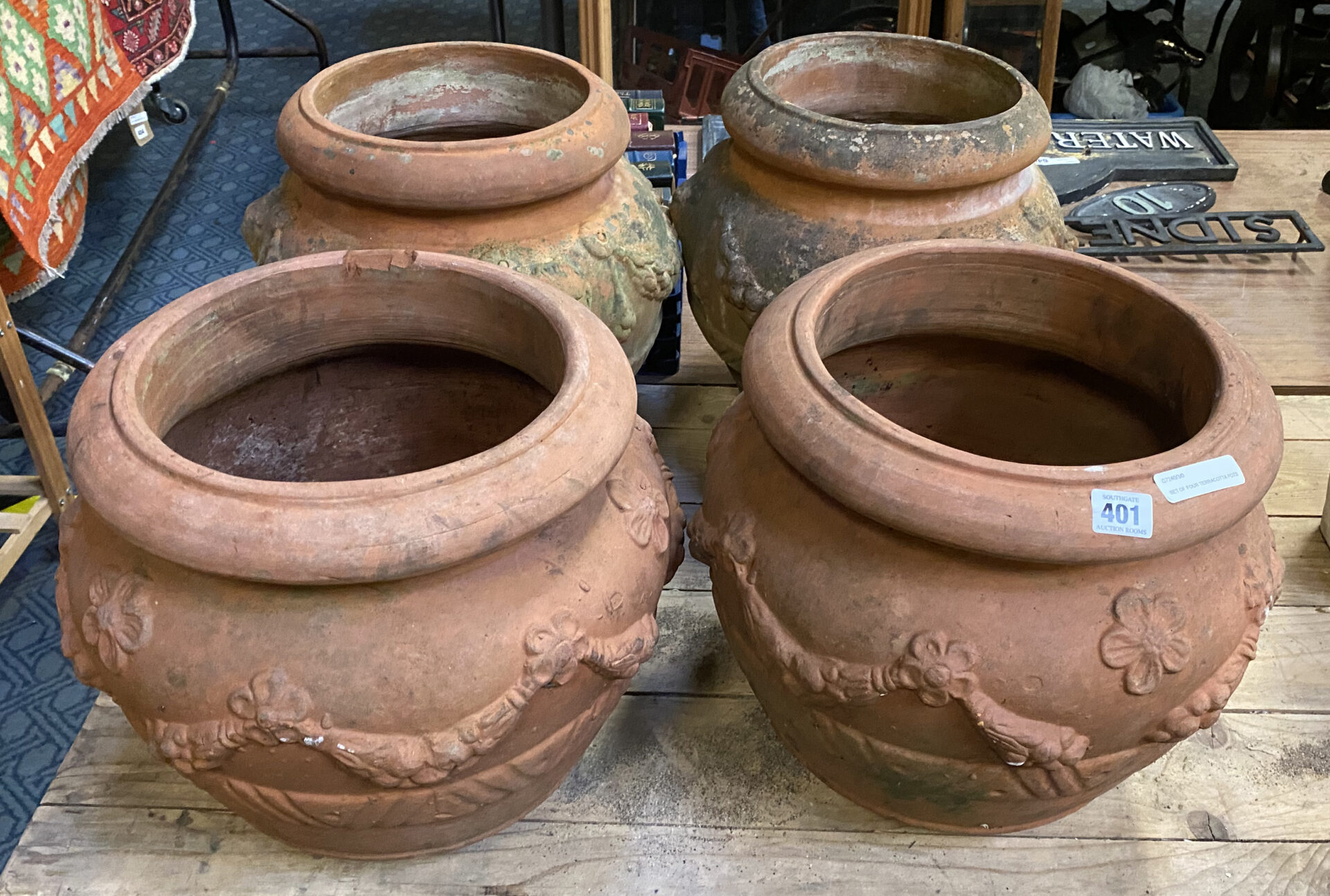 SET OF FOUR TERRACOTTA POTS - Southgate Auction Rooms