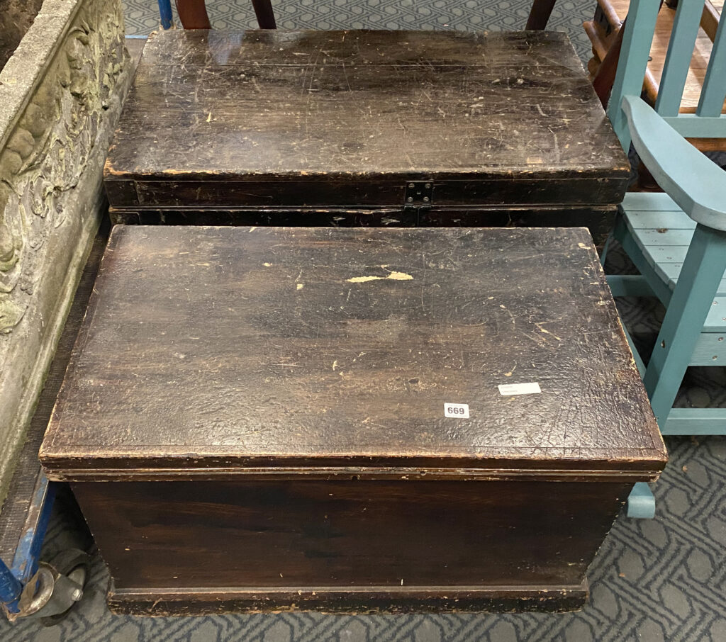 2 PINE BOXES - Southgate Auction Rooms
