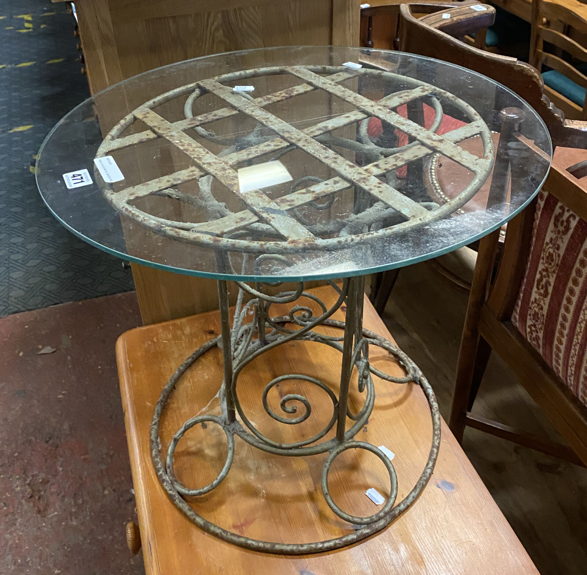SMALL GLASS METAL GARDEN TABLE - Southgate Auction Rooms